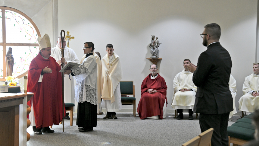 Seminarian publicly declares his intention to serve God | Diocese of Gary